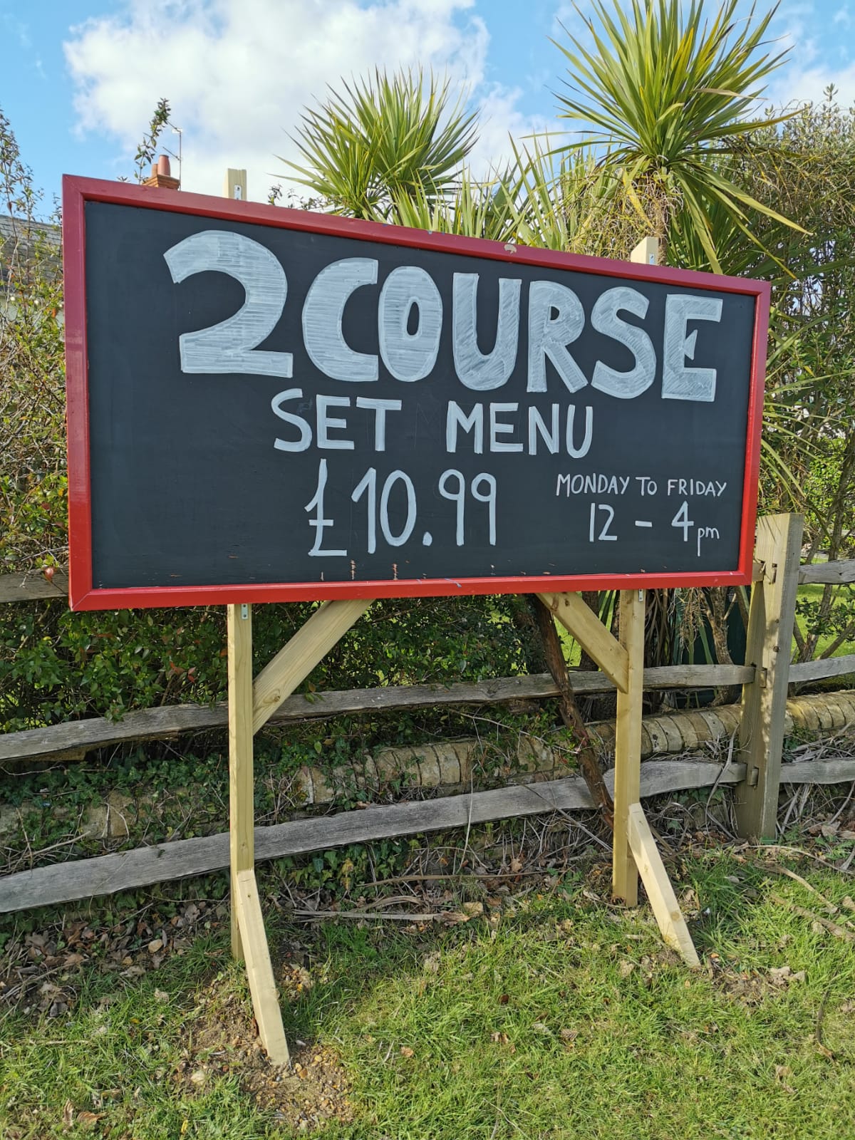 2 Course Menu - The Mortimer Arms Paultons Park New Forest